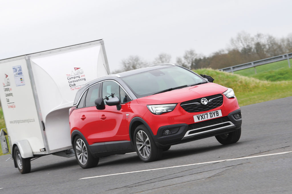 Vauxhall Crossland X | Tow Car Awards